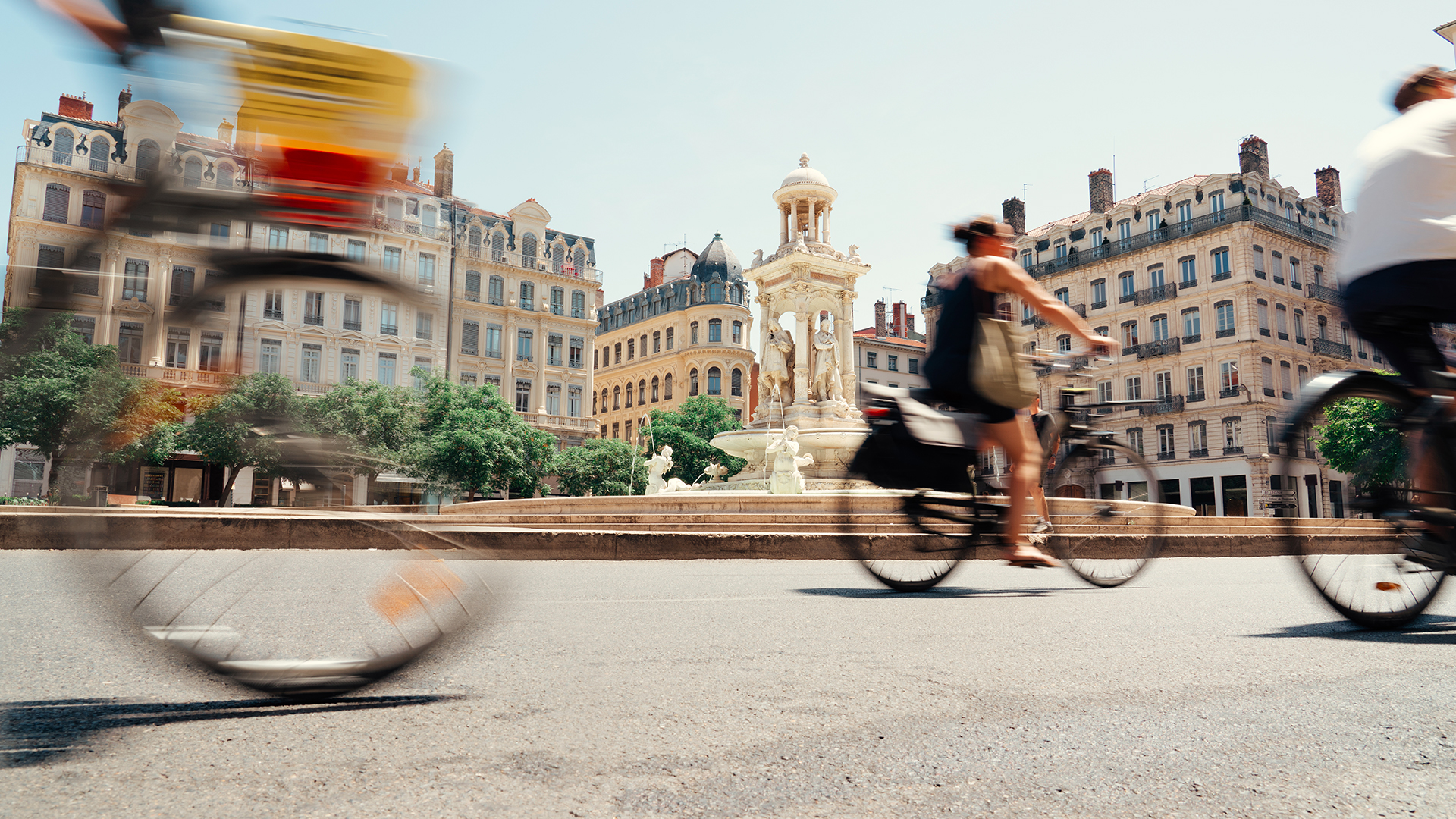 Integrated Report 2023 - Unlock the Future | AXA