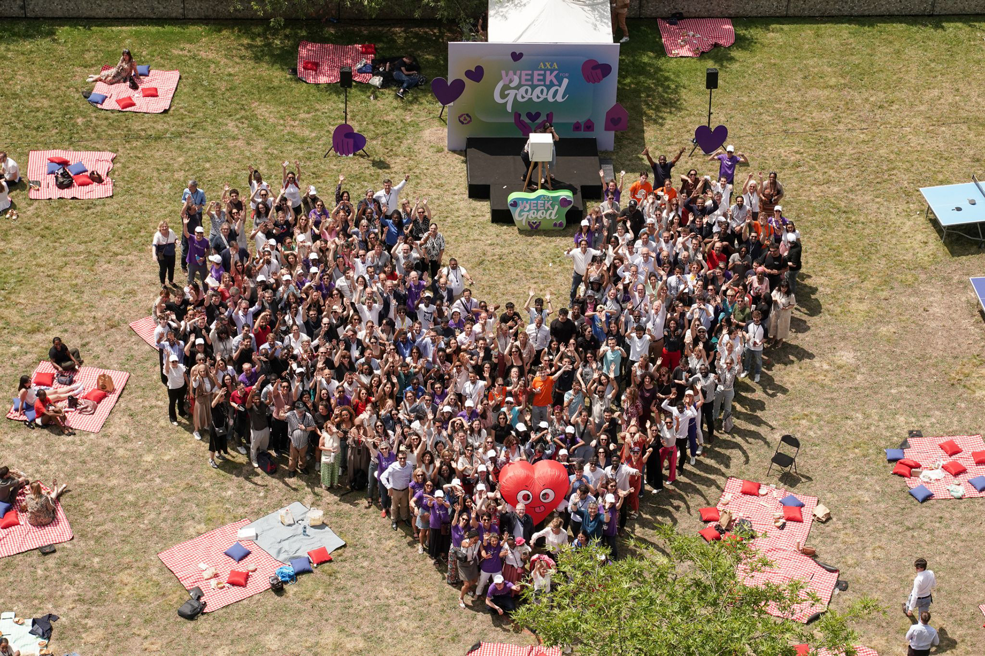 AXA and AWS Developing the First Global B2B Risk Management and ...